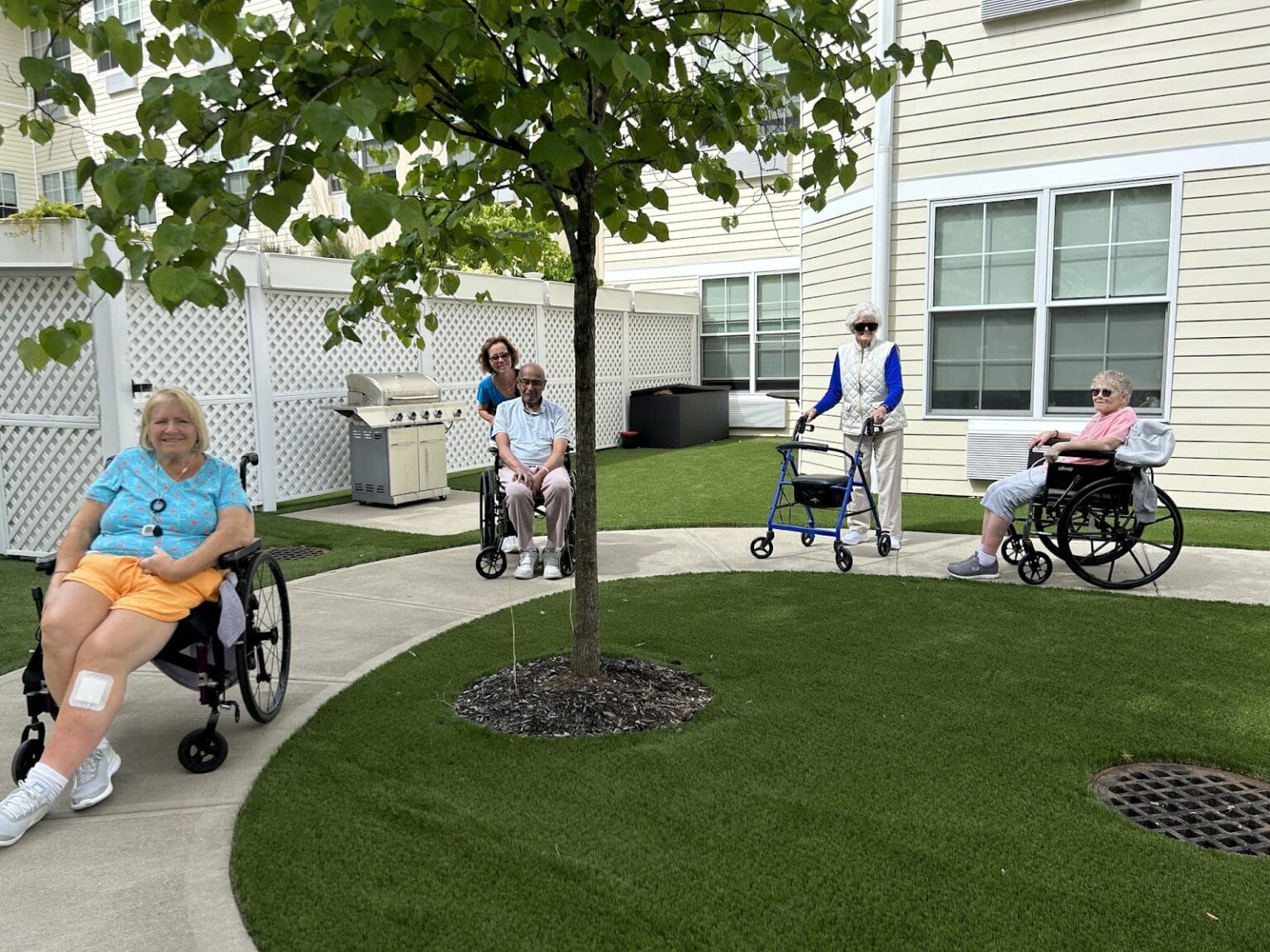 40 Independent Living Activity for Seniors | Village Green
